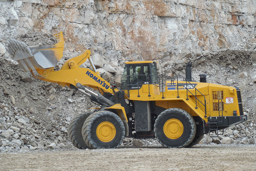 Komatsu Loader Wa600