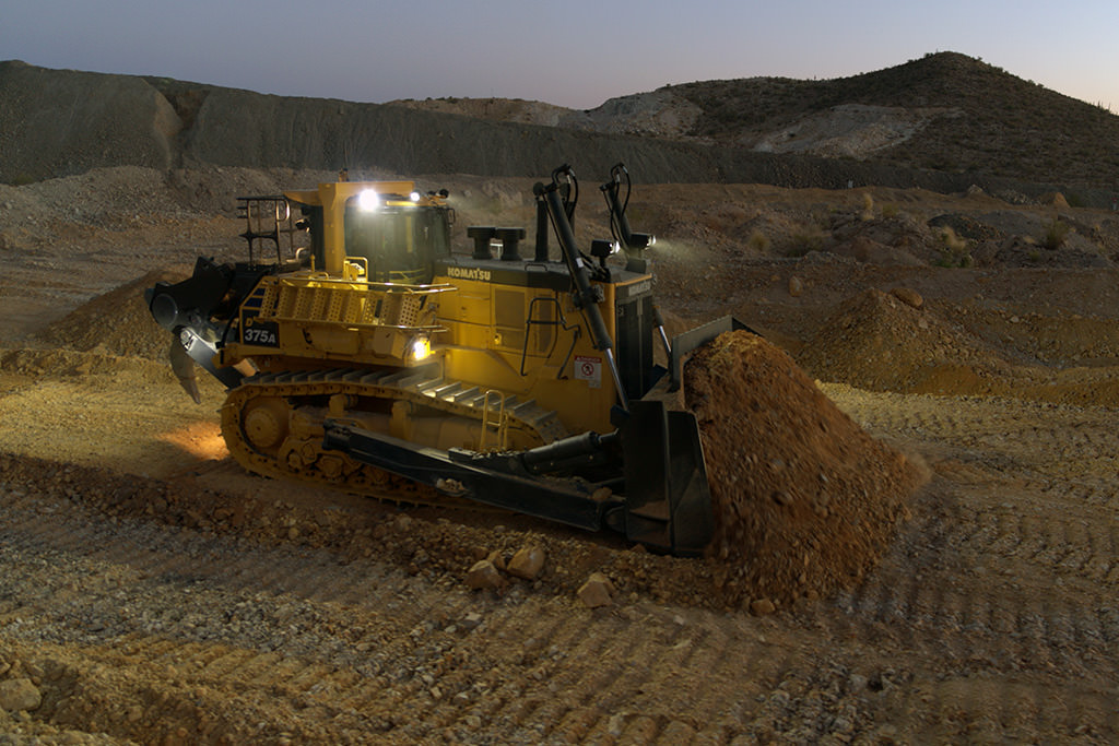 Komatsu D375A-8 Dozers Specs | SMS Equipment