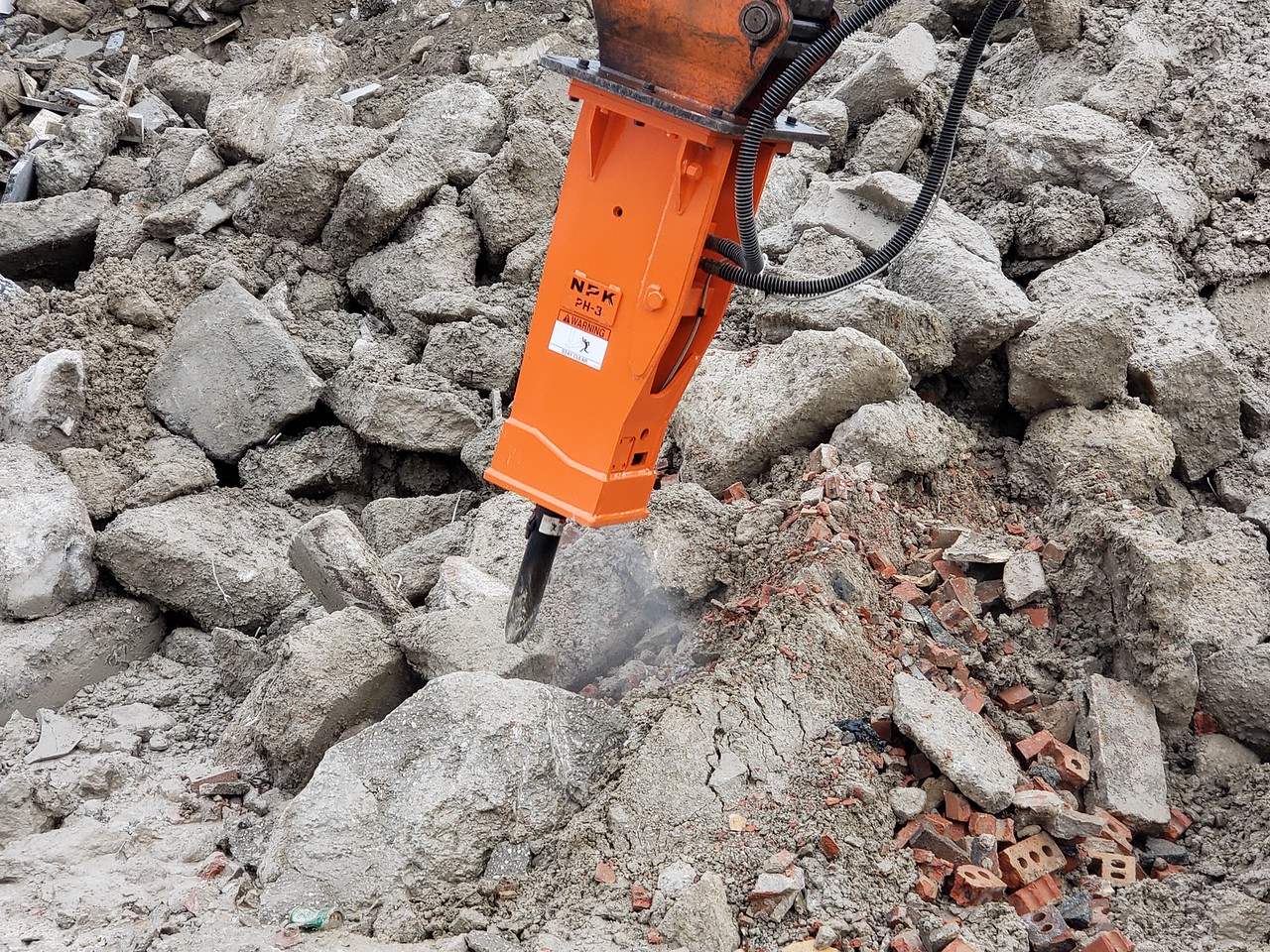 NPK PH3 Hydraulic Hammers Specs | SMS Equipment