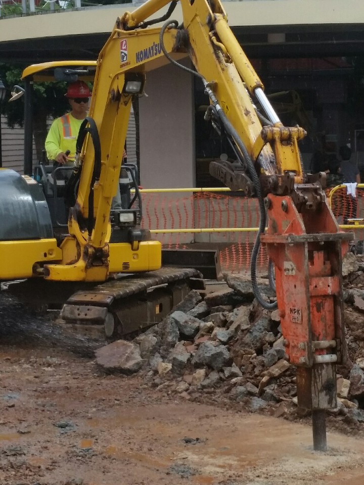 NPK PH3 Hydraulic Hammers Specs | SMS Equipment